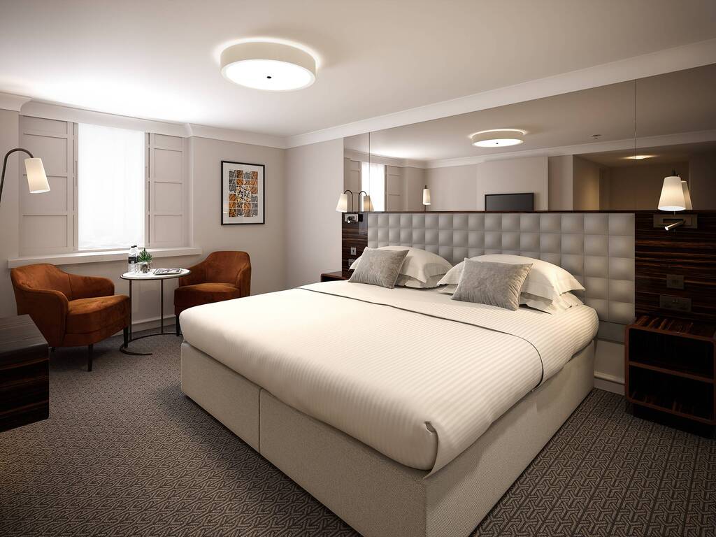 Strand Palace Hotel in London | Welcoming Guests Since 1909